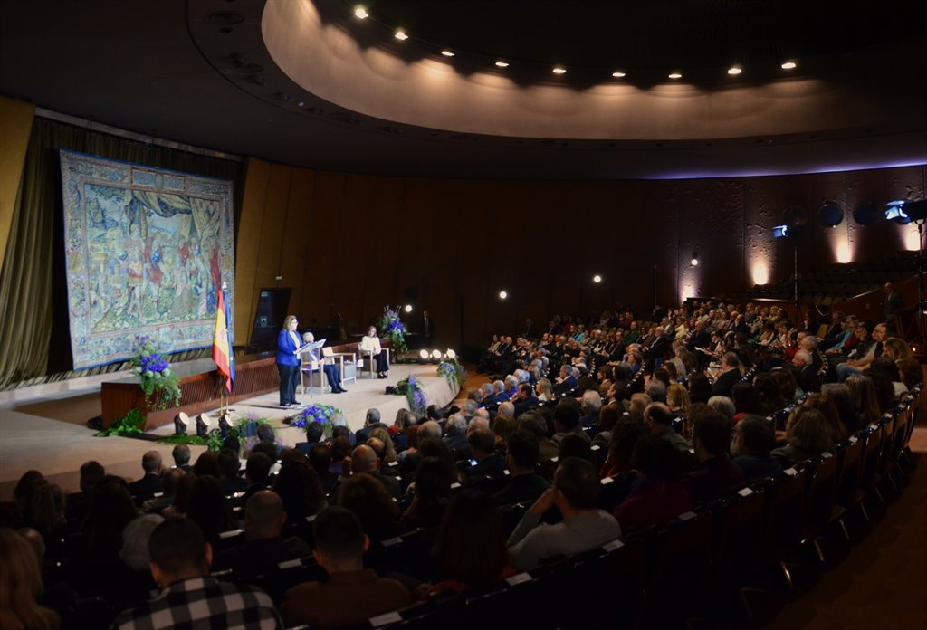 CGPE | El Tribunal Constitucional celebra el Día de la Mujer con la Presidenta de la Corte ...
